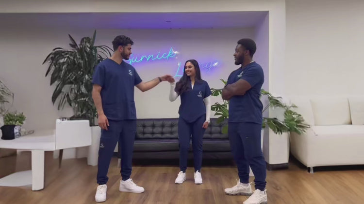 Gurnick Academy Store powered by Après Scrubs